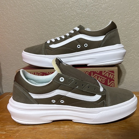 Vans | Shoes | Vans Old Skool Overt Cc Walnut Mens Size 3 Comfycush ...